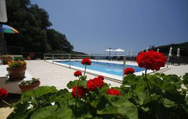 Parga apartmani i smeštaj — leto 2026 | Nikana.gr