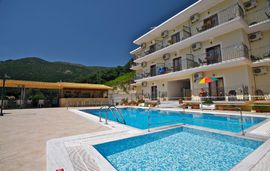 Parga apartmani i smeštaj — leto 2026 | Nikana.gr