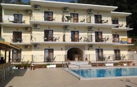 Parga apartmani i smeštaj — leto 2026 | Nikana.gr