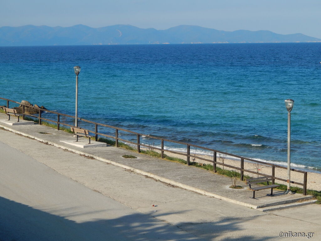 Sea View Loft Apartment - Nea Roda | Atos smeštaj | Nikana.gr